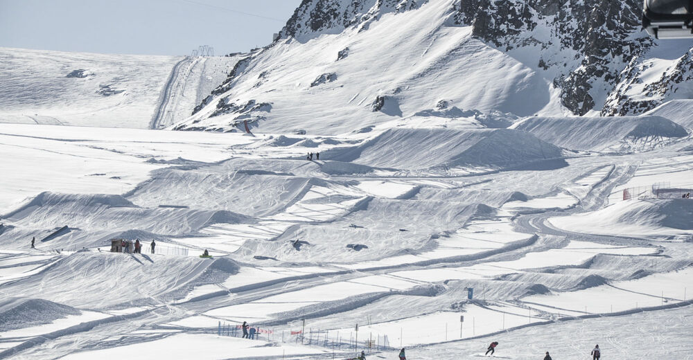 Snowpark Snowpark Zermatt - Funpark Snowpark Zermatt - Park Zermatt ...