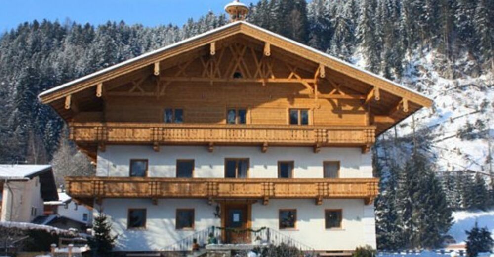 Ferienhof Kampfl: Pension / Ferienwohnung Fügen, Spieljoch / Fügen ...