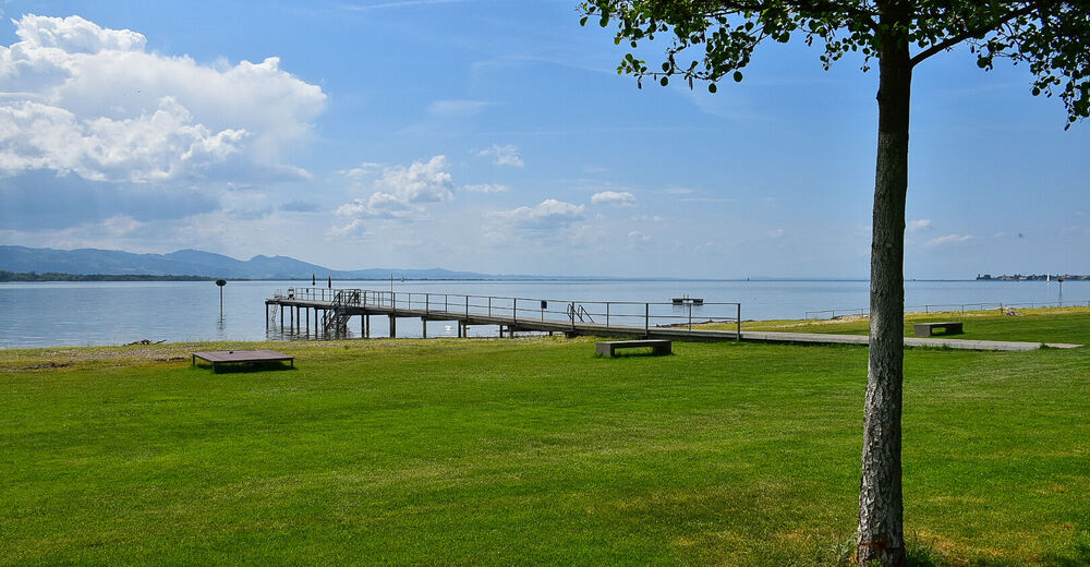BERGFEX-Badesee Strandbad Lochau - Naturbadesee - See - Baden - Schwimmen