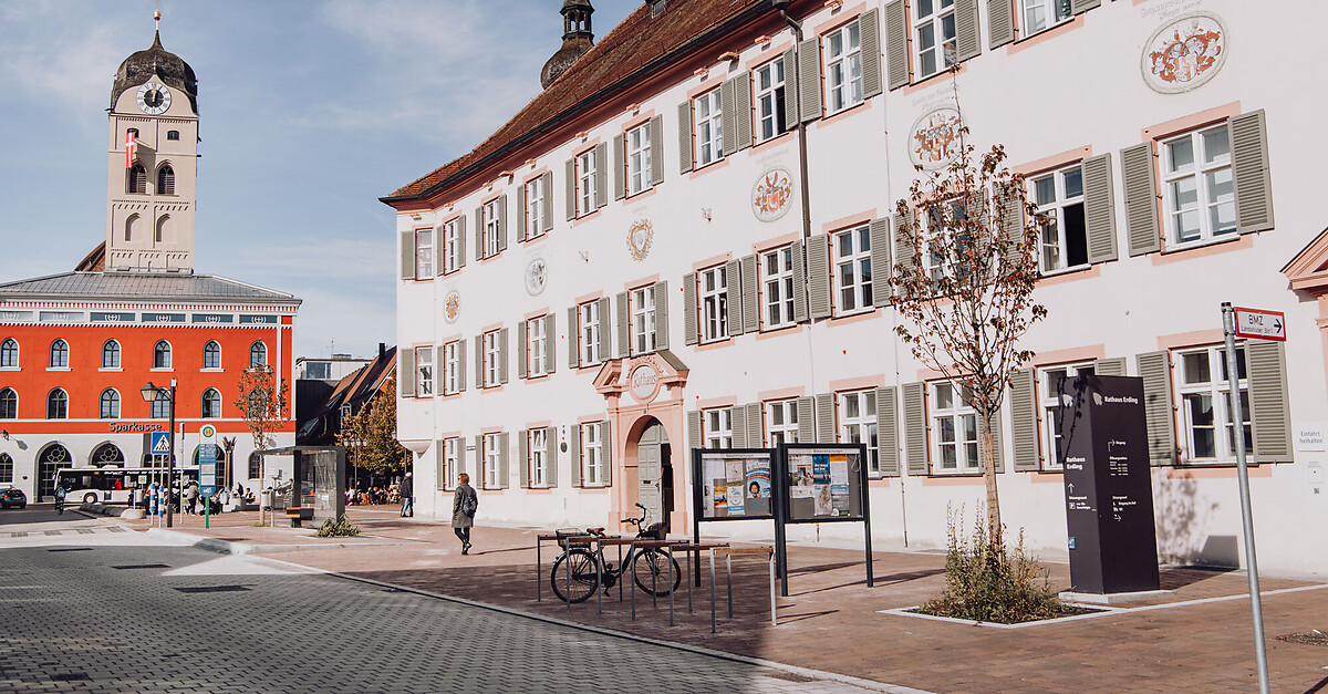 BERGFEX-Sehenswürdigkeiten - Rathaus Erding - Erding - Ausflugsziel ...