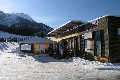 BERGFEX: Ski resort Ehrwalder Almbahn / Ehrwald - Skiing holiday ...