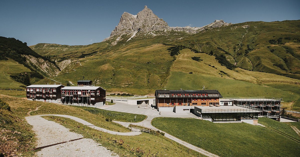 Hotel Adler: Hotel / Ferienwohnung Warth am Arlberg Warth - Schröcken ...