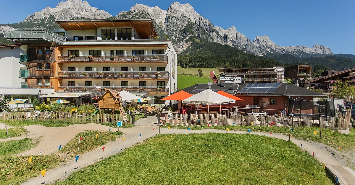 Hotel Bacher Asitzstubn: Hotel Leogang Leogang