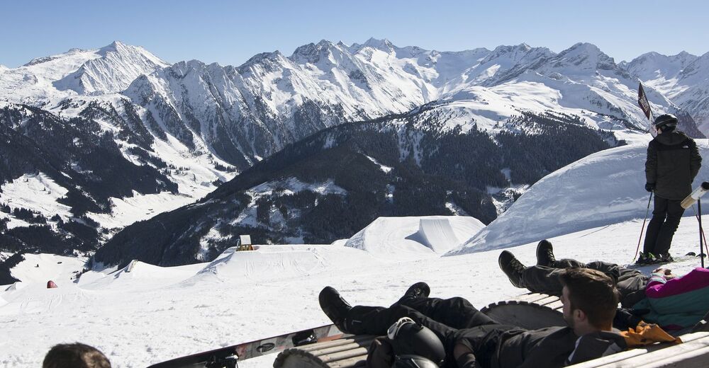 Snowpark Snowpark Zillertal Arena / Gerlos - Funpark Snowpark Zillertal ...
