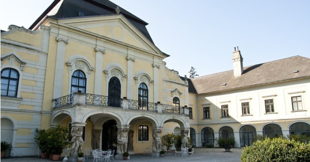 BERGFEX-Sehenswürdigkeiten - Das Schloss Kittsee - Kittsee ...