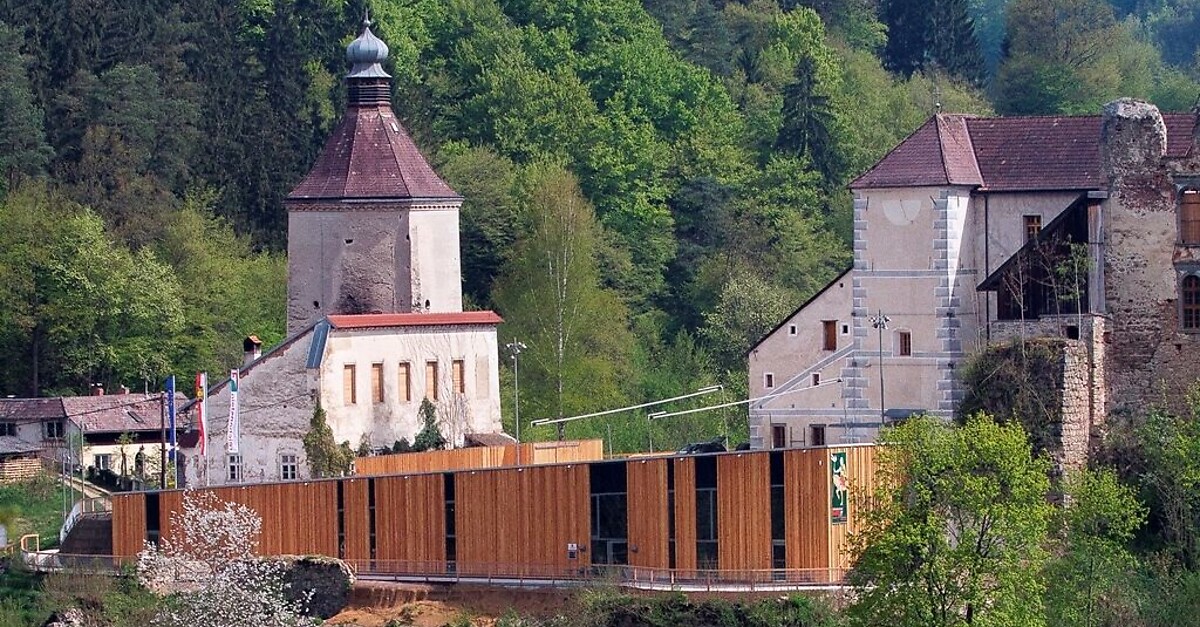 BERGFEX-Sehenswürdigkeiten - Burgruine Reichenstein - Tragwein ...