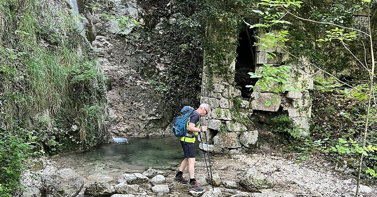 Balza Forata Monte Nerone - BERGFEX - Wanderung - Tour Marken