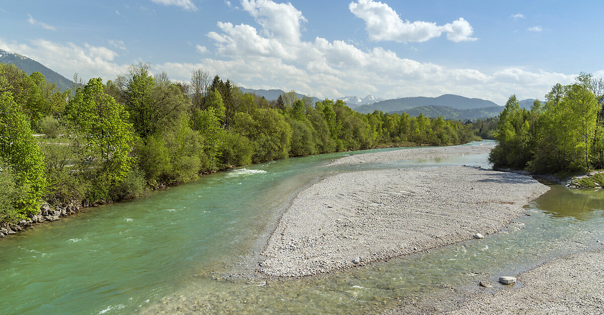 Von Lenggries an der Isar entlang nach Bad Tölz - BERGFEX - Wanderung ...