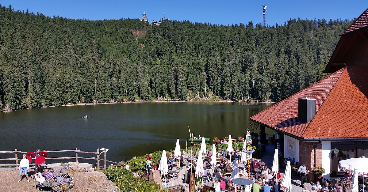BERGFEX-Sehenswürdigkeiten - Der Mummelsee - Seebach - Ausflugsziel ...