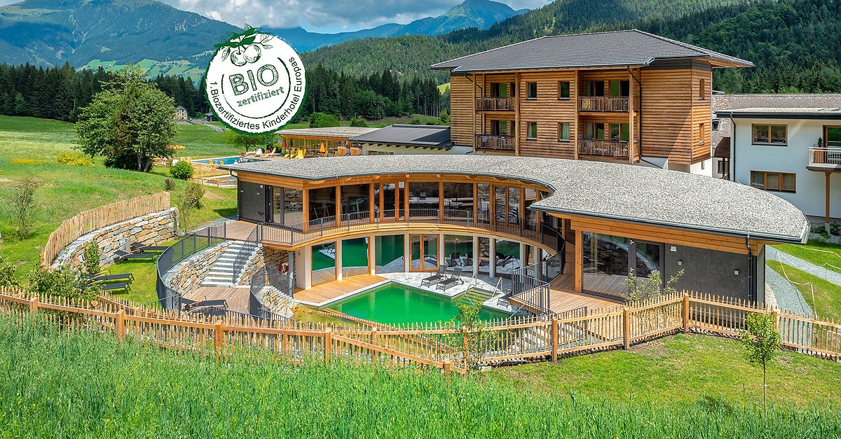 Familienhotel Kreuzwirt: Hotel Weissensee Weissensee