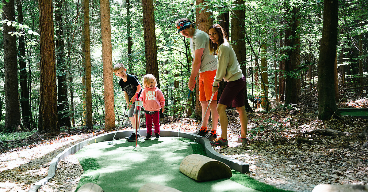 BERGFEX-Sehenswürdigkeiten - Adventure Golf - Finkenstein am Faaker See ...