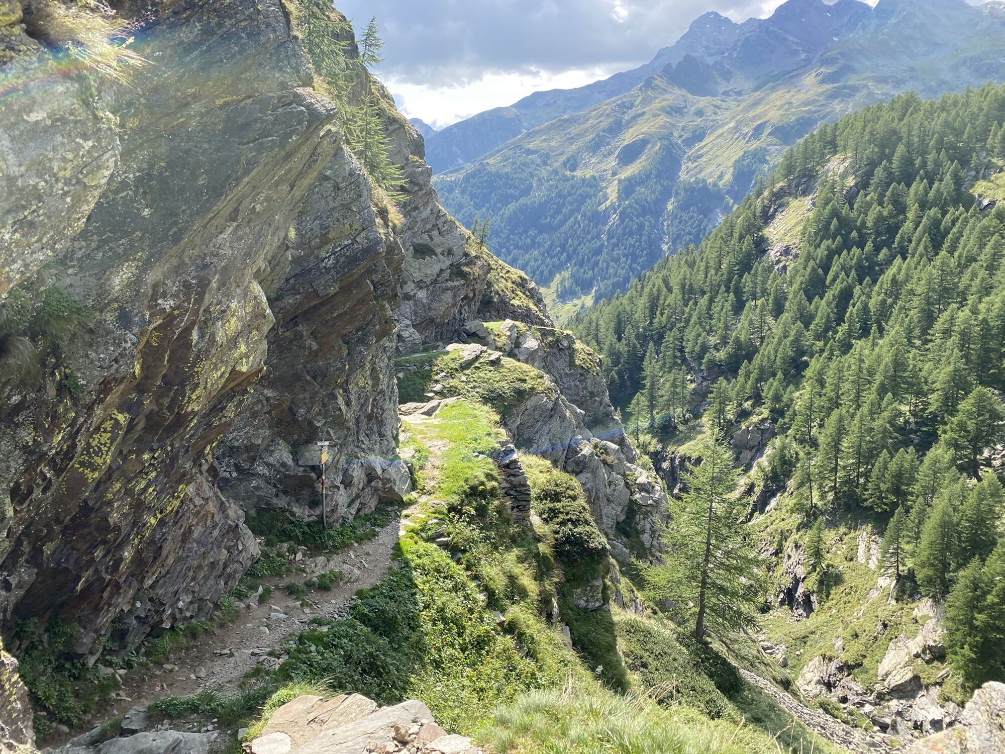 Montespluga - Lago di Montespluga - Cardinello Schlucht - Isola ...