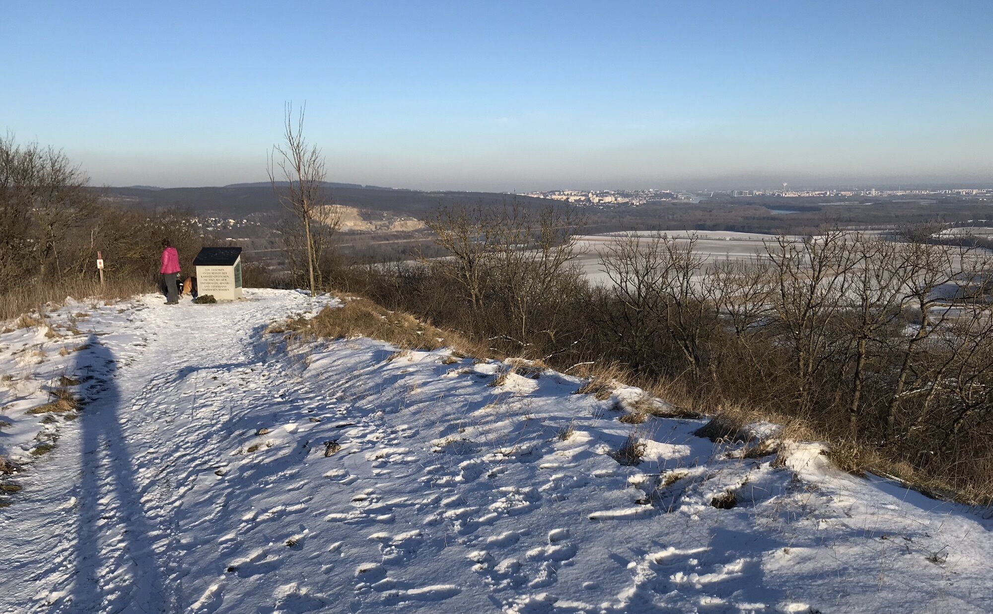 Braunsberg, Hainburg an der Donau, Österreich - BERGFEX - Wanderung ...