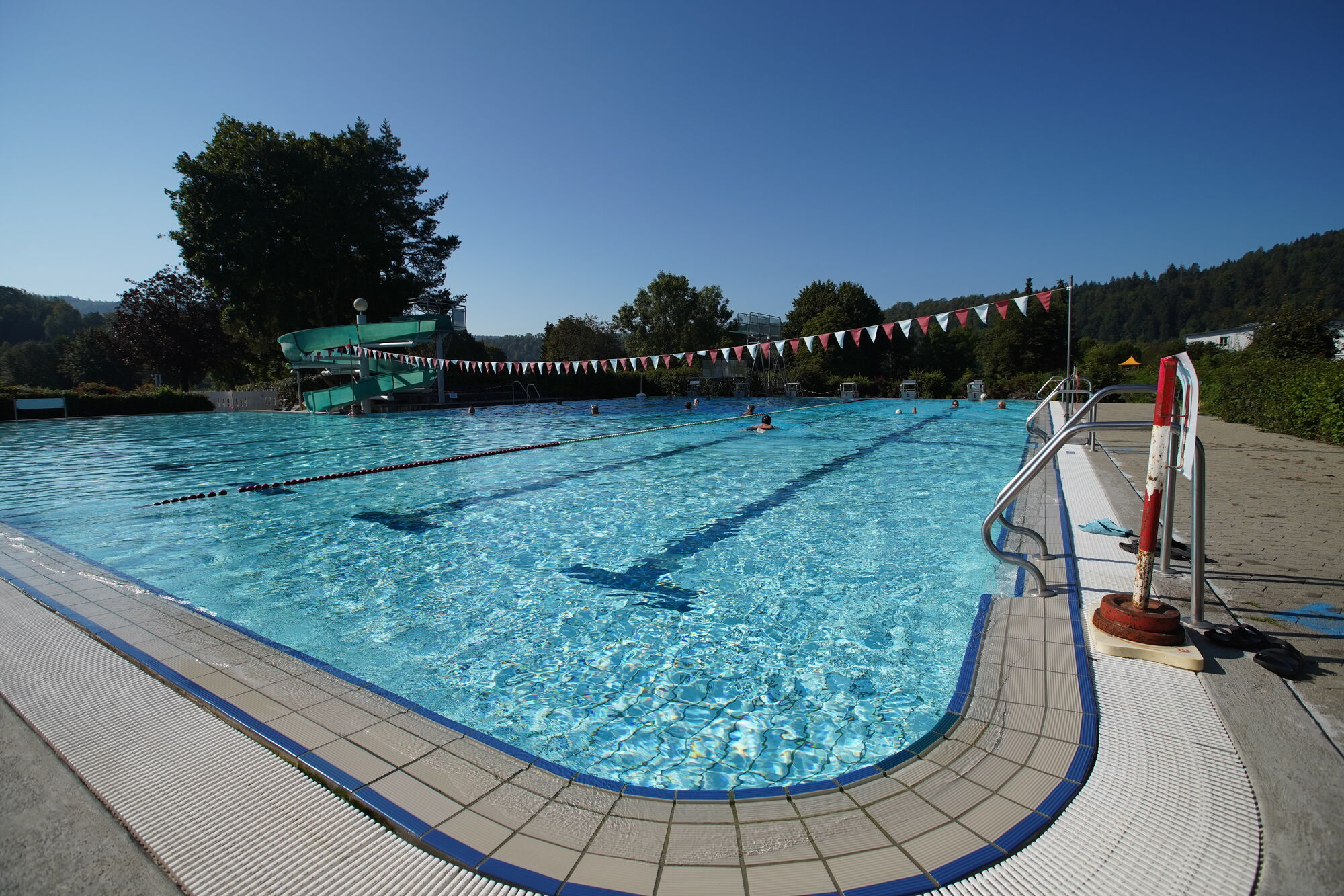 BERGFEX-Sehenswürdigkeiten - Städtisches Freibad Fridingen - Fridingen ...