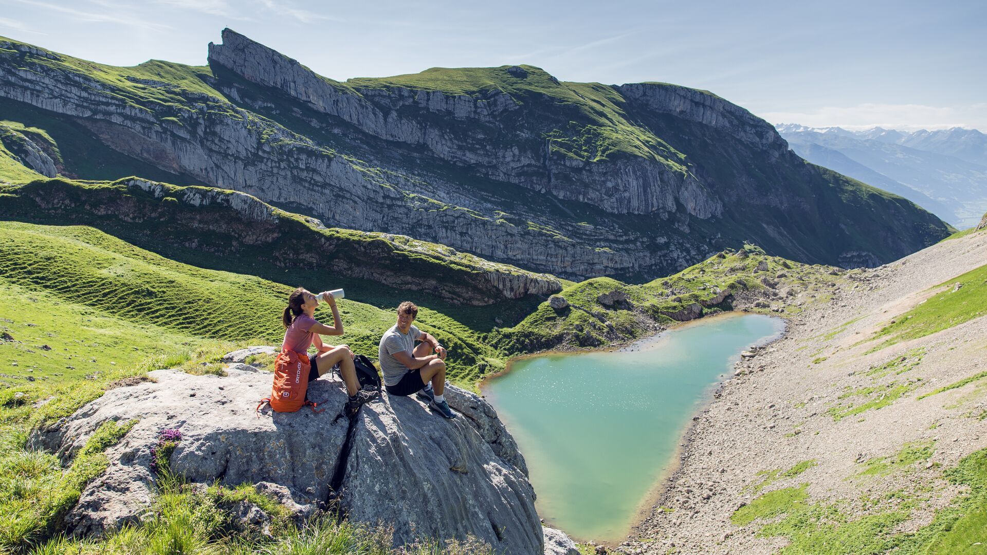 Bergstation Rofan Seilbahn - Rofanspitze - Bergstation Rofan Seilbahn ...