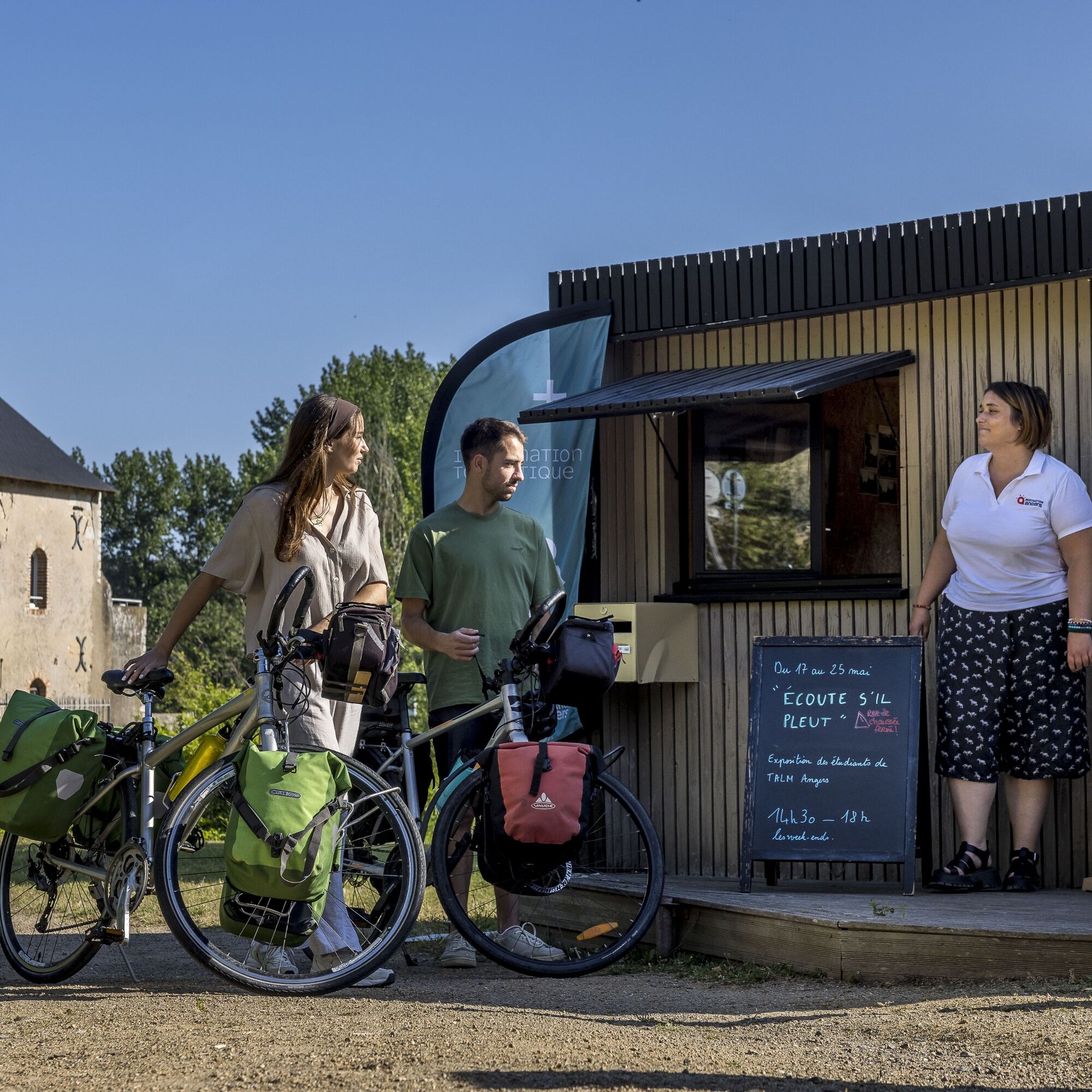 La Vallée du Loir à Vélo - von Rives-du-Loir-en-Anjou nach Angers ...